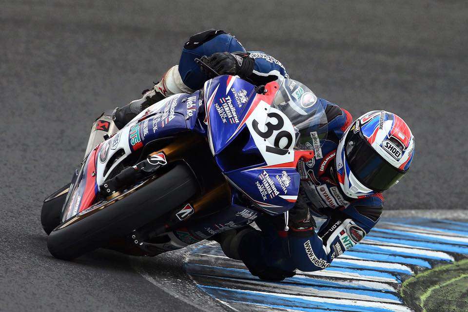 พีรพงษ์ บุญเลิศ นักแข่งดาวรุ่งจาก Yamaha Thailand Racing Team ได้สิทธิ์ ...