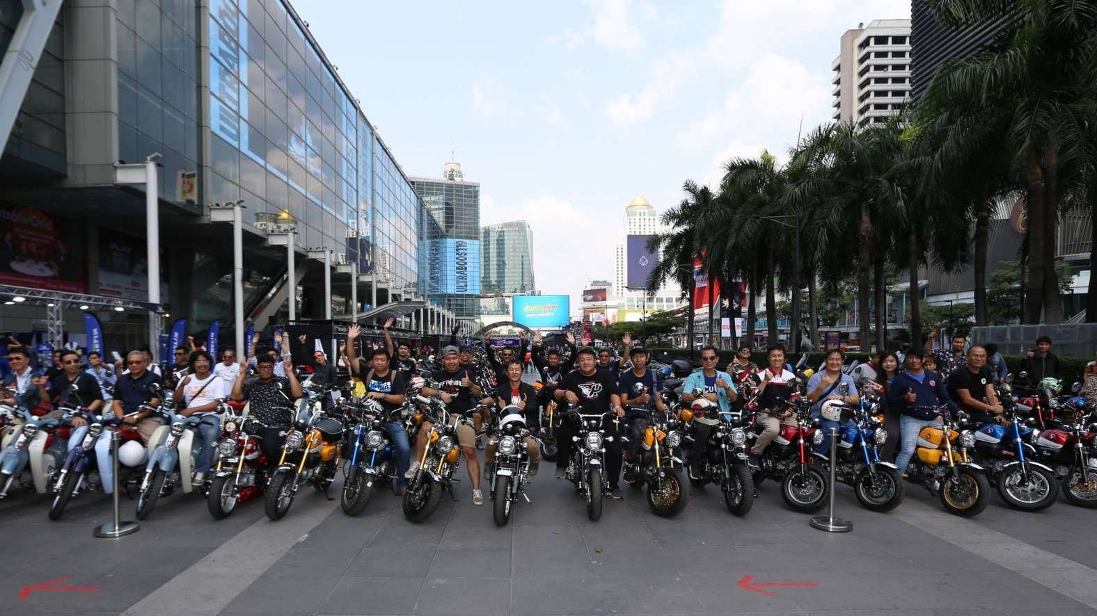 Bangkok Motorbike Fest 2019 Cub House กับรถคัสต้อม Honda Monkey ...