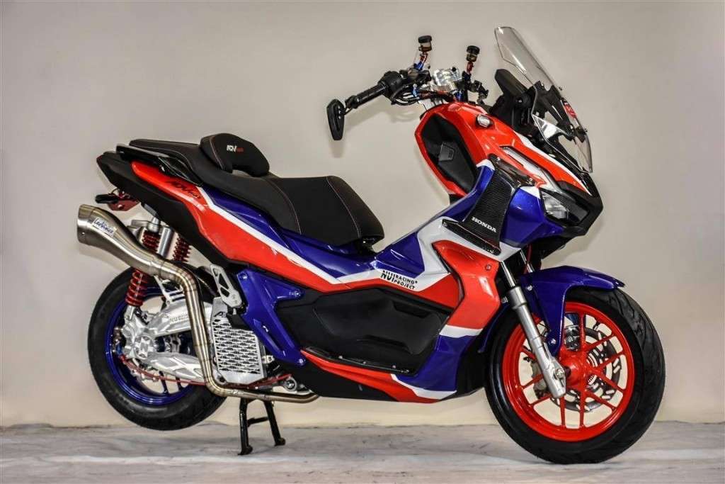 กองทัพตัวเแต่ง Honda ADV150 บุกอวดโฉมในมอเตอร์ เอ็กซ์โป 2019 - Webike ...