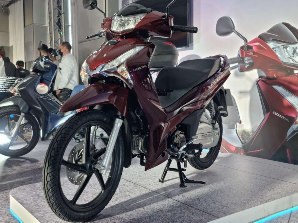 All New Wave125i มาพร้อมคอนเซปต์ “ผู้นำที่ทุกคนเชื่อมั่น” | Webike Thailand