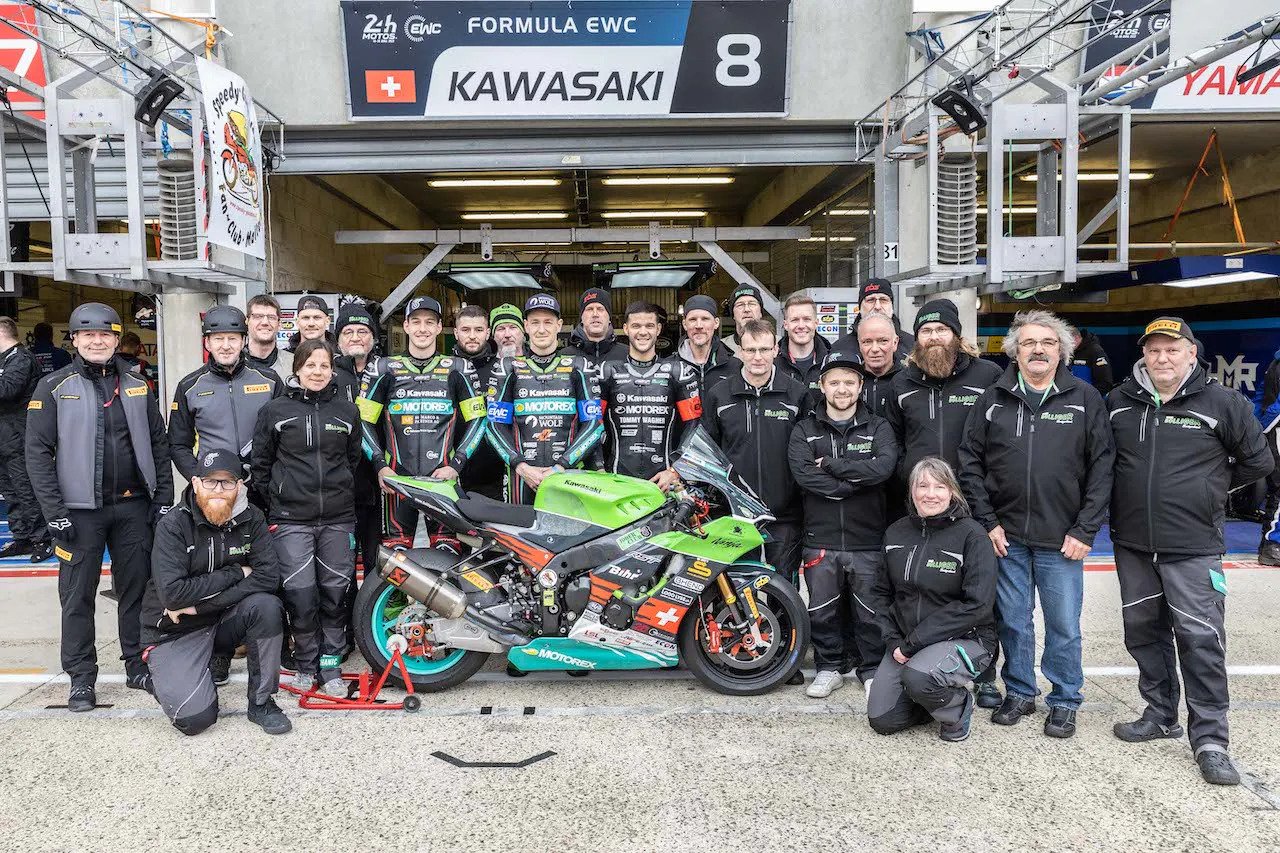 ผู้เข้ารอบสุดท้ายของ FIM EWC Cares Trophy: #3: ทีม Bolliger สวิตเซอร์แลนด์ - Webike ...