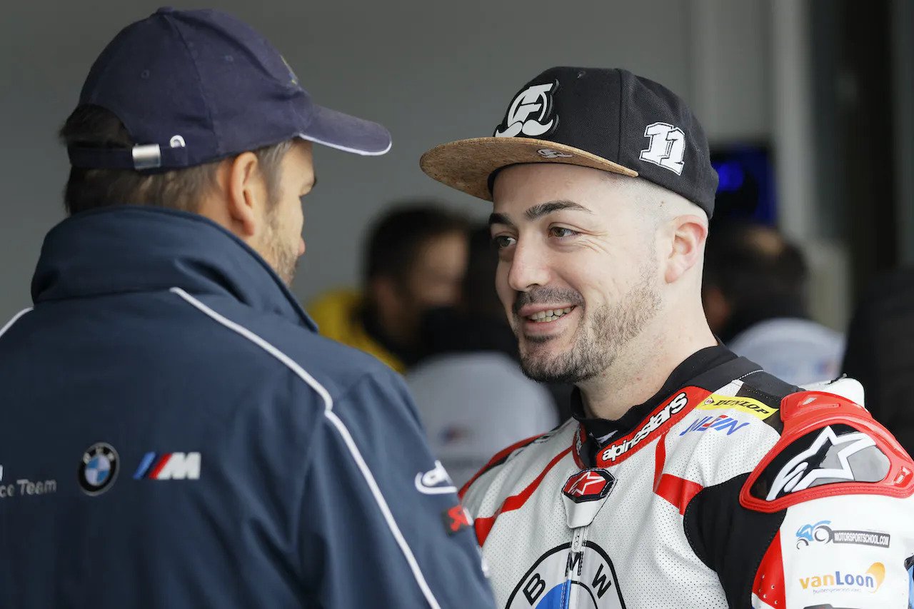 KM99 รับสมัครนักบิดใหม่ ขอบคุณทีม EWC เก่าของพวกเขา - Webike ThailandWebike Thailand