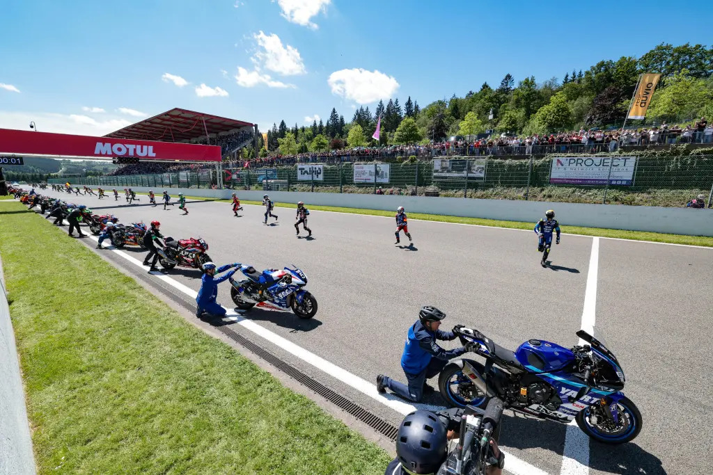 คะแนนจะถูกนับอย่างไรในการแข่งขัน 8 Hours of Spa Motos และอันดับของการ ...